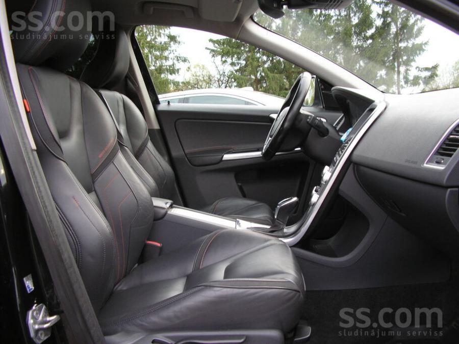 Melns Volvo XC60 2014 Rīga, ar dzinēja tilpumu 2.40 L un nobraukumu 0 tūkst. km par 15350 €, foto 30 vietnē AUTOMOTO.COM.LV