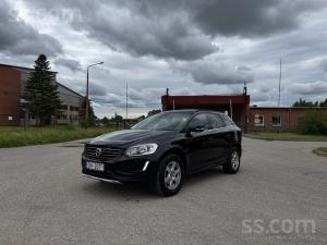 Black Volvo XC60 2014 in Cesis, with an engine capacity of 2.40 L and mileage of 0 thousand km for 11500 €, photo 4 on AUTOMOTO.COM.LV