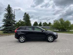 Black Volvo XC60 2014 in Cesis, with an engine capacity of 2.40 L and mileage of 0 thousand km for 11500 €, photo 6 on AUTOMOTO.COM.LV