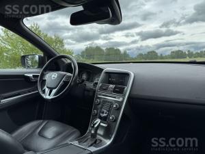 Black Volvo XC60 2014 in Cesis, with an engine capacity of 2.40 L and mileage of 0 thousand km for 11500 €, photo 19 on AUTOMOTO.COM.LV