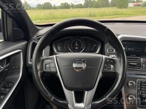 Black Volvo XC60 2014 in Cesis, with an engine capacity of 2.40 L and mileage of 0 thousand km for 11500 €, photo 27 on AUTOMOTO.COM.LV