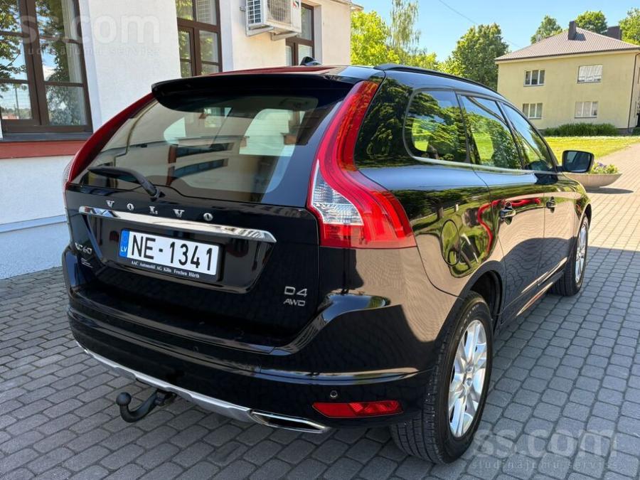Melns Volvo XC60 2014 Jelgava, ar dzinēja tilpumu 2.40 L un nobraukumu 279 tūkst. km par 11200 €, foto 5 vietnē AUTOMOTO.COM.LV