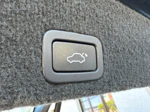 Melns Volvo XC60 2014 Jelgava, ar dzinēja tilpumu 2.40 L un nobraukumu 279 tūkst. km par 11200 €, foto 15 vietnē AUTOMOTO.COM.LV