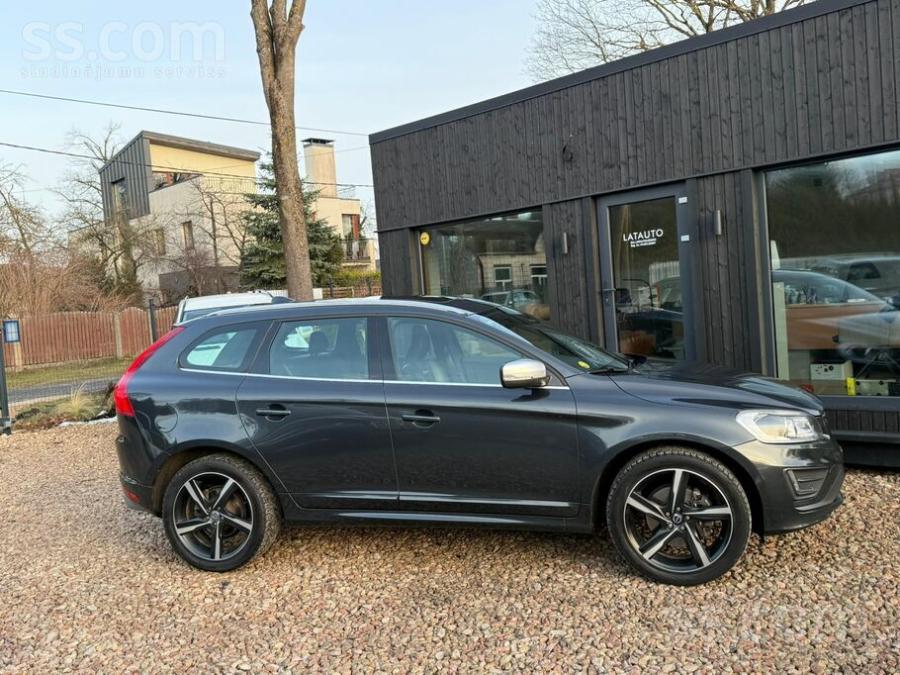 Melns Volvo XC60 2014 Rīga, ar dzinēja tilpumu 2.00 L un nobraukumu 253 tūkst. km par 13500 €, foto 4 vietnē AUTOMOTO.COM.LV