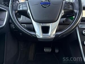 Melns Volvo XC60 2014 Rīga, ar dzinēja tilpumu 2.00 L un nobraukumu 253 tūkst. km par 13500 €, foto 14 vietnē AUTOMOTO.COM.LV