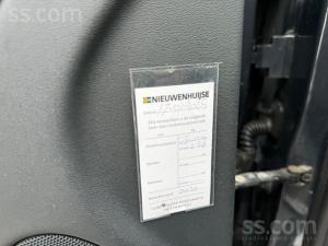 Melns Volvo XC60 2014 Rīga, ar dzinēja tilpumu 2.00 L un nobraukumu 253 tūkst. km par 13500 €, foto 33 vietnē AUTOMOTO.COM.LV