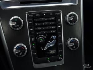 Черный Вольво ХС60 2014 в Авиженяй, объемом двигателя 2.00 л и пробегом 220 тыс. км за 11690 €, фото 24 на AUTOMOTO.COM.LV