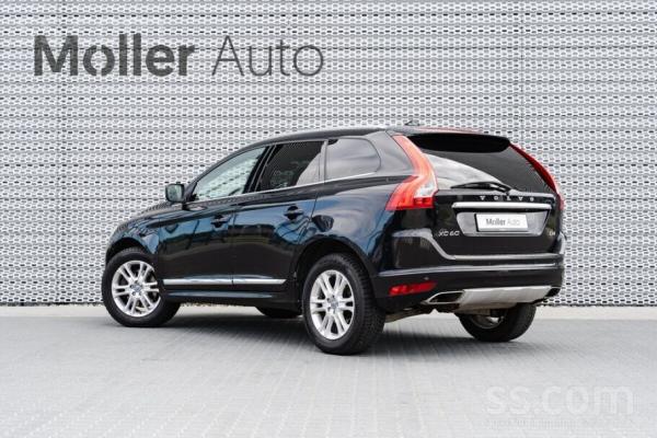 Black Volvo XC60 2014 in Riga, with an engine capacity of 2.00 L and mileage of 299 thousand km for 8700 €, photo 3 on AUTOMOTO.COM.LV