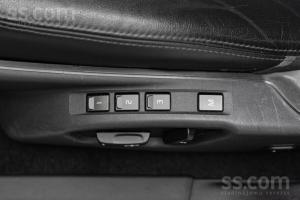 Melns Volvo XC60 2014 Rīga, ar dzinēja tilpumu 2.00 L un nobraukumu 299 tūkst. km par 8700 €, foto 9 vietnē AUTOMOTO.COM.LV