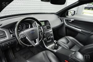 Melns Volvo XC60 2014 Rīga, ar dzinēja tilpumu 2.00 L un nobraukumu 299 tūkst. km par 8700 €, foto 12 vietnē AUTOMOTO.COM.LV