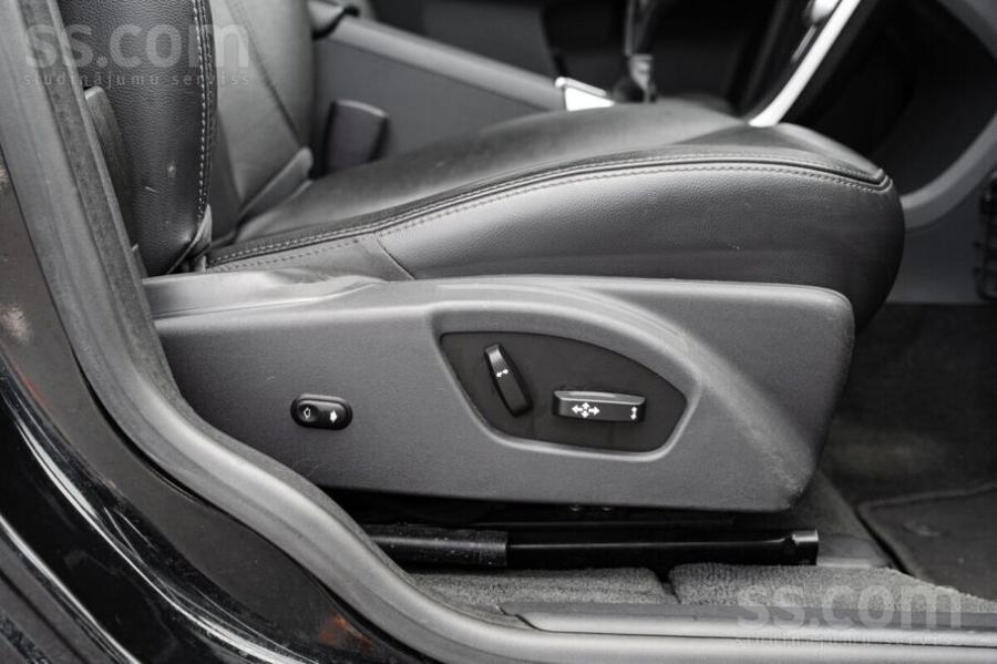 Melns Volvo XC60 2014 Rīga, ar dzinēja tilpumu 2.00 L un nobraukumu 299 tūkst. km par 8700 €, foto 23 vietnē AUTOMOTO.COM.LV