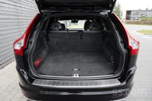 Melns Volvo XC60 2014 Rīga, ar dzinēja tilpumu 2.00 L un nobraukumu 299 tūkst. km par 8700 €, foto 26 vietnē AUTOMOTO.COM.LV