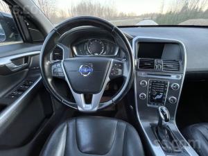 Black Volvo XC60 2014 in Cesis, with an engine capacity of 2.00 L and mileage of 0 thousand km for 10590 €, photo 12 on AUTOMOTO.COM.LV