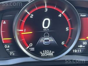Black Volvo XC60 2014 in Cesis, with an engine capacity of 2.00 L and mileage of 0 thousand km for 10590 €, photo 28 on AUTOMOTO.COM.LV