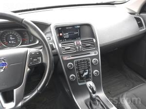Black Volvo XC60 2014 in Riga, with an engine capacity of 2.00 L and mileage of 256 thousand km for 9450 €, photo 8 on AUTOMOTO.COM.LV