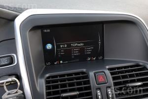 Black Volvo XC60 2014 in Jelgava, with an engine capacity of 2.40 L and mileage of 0 thousand km for 13850 €, photo 15 on AUTOMOTO.COM.LV
