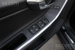 Black Volvo XC60 2014 in Jelgava, with an engine capacity of 2.40 L and mileage of 0 thousand km for 13850 €, photo 24 on AUTOMOTO.COM.LV