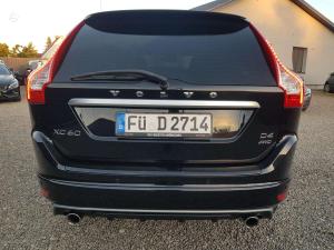 Black Volvo XC60 2014 in Pakruojis, with an engine capacity of 2.40 L and mileage of 253 thousand km for 12599 €, photo 11 on AUTOMOTO.COM.LV