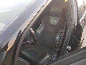 Black Volvo XC60 2014 in Pakruojis, with an engine capacity of 2.40 L and mileage of 253 thousand km for 12599 €, photo 18 on AUTOMOTO.COM.LV