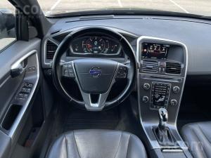 Melns Volvo XC60 2014 Rīga, ar dzinēja tilpumu 2.40 L un nobraukumu 239 tūkst. km par 12000 €, foto 10 vietnē AUTOMOTO.COM.LV