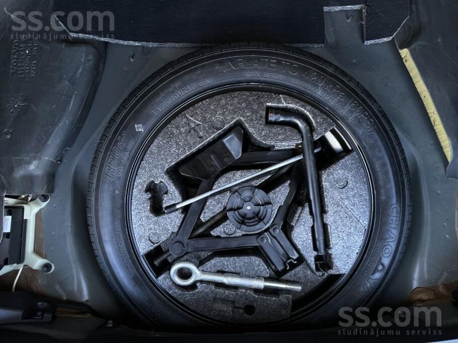 Melns Volvo XC60 2014 Rīga, ar dzinēja tilpumu 2.40 L un nobraukumu 239 tūkst. km par 12000 €, foto 31 vietnē AUTOMOTO.COM.LV