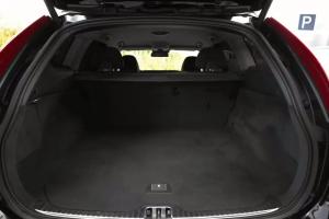 Melns Volvo XC60 2014 Jelgava, ar dzinēja tilpumu 2.00 L un nobraukumu 328 tūkst. km par 14600 €, foto 22 vietnē AUTOMOTO.COM.LV