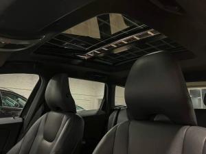 Black Volvo XC60 2014 in Jurmala, with an engine capacity of 2.40 L and mileage of 295 thousand km for 13995 €, photo 18 on AUTOMOTO.COM.LV