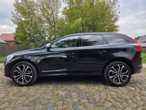 Black Volvo XC60 2014 in Jelgava, with an engine capacity of 2.40 L and mileage of 238 thousand km for 16800 €, photo 8 on AUTOMOTO.COM.LV