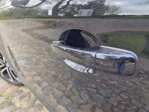 Black Volvo XC60 2014 in Jelgava, with an engine capacity of 2.40 L and mileage of 238 thousand km for 16800 €, photo 10 on AUTOMOTO.COM.LV