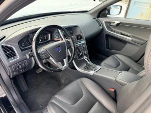 Black Volvo XC60 2014 in Riga, with an engine capacity of 2.00 L and mileage of 268 thousand km for 11995 €, photo 9 on AUTOMOTO.COM.LV