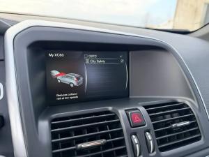 Black Volvo XC60 2014 in Riga, with an engine capacity of 2.00 L and mileage of 268 thousand km for 11995 €, photo 20 on AUTOMOTO.COM.LV