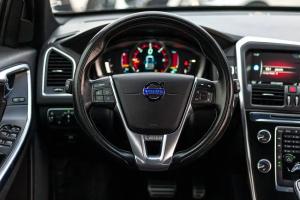 Melns Volvo XC60 2014 Rīga, ar dzinēja tilpumu 2.00 L un nobraukumu 289 tūkst. km par 11995 €, foto 26 vietnē AUTOMOTO.COM.LV