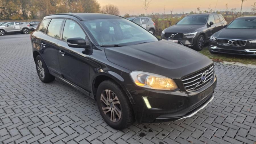 Black Volvo XC60 2014 in Riga, with an engine capacity of 2.00 L and mileage of 260 thousand km for 11995 €, photo 1 on AUTOMOTO.COM.LV