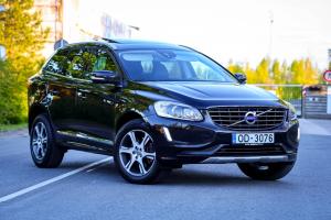 Melns Volvo XC60 2014 Rīga, ar dzinēja tilpumu 2.40 L un nobraukumu 0 tūkst. km par 14350 €, foto 4 vietnē AUTOMOTO.COM.LV