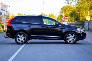 Melns Volvo XC60 2014 Rīga, ar dzinēja tilpumu 2.40 L un nobraukumu 0 tūkst. km par 14350 €, foto 5 vietnē AUTOMOTO.COM.LV