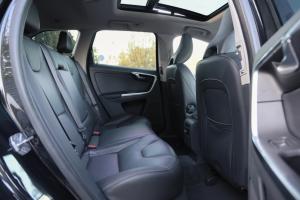 Melns Volvo XC60 2014 Rīga, ar dzinēja tilpumu 2.40 L un nobraukumu 0 tūkst. km par 14350 €, foto 14 vietnē AUTOMOTO.COM.LV