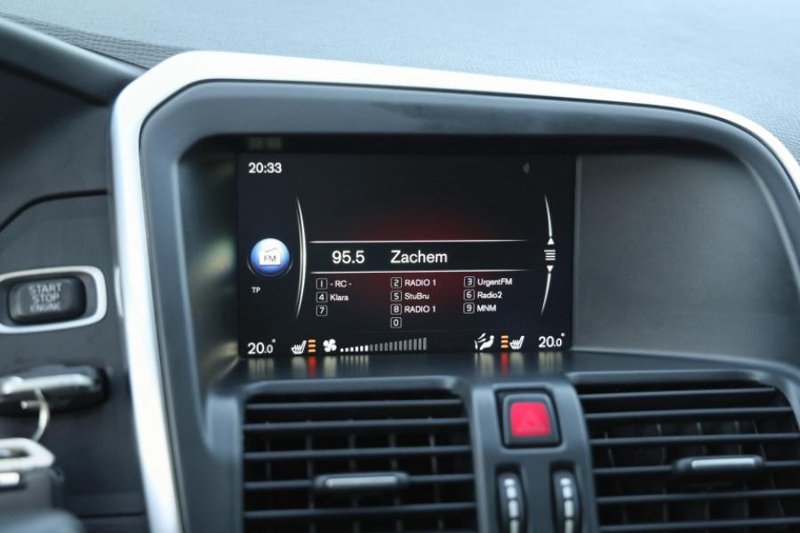 Melns Volvo XC60 2014 Rīga, ar dzinēja tilpumu 2.40 L un nobraukumu 0 tūkst. km par 14350 €, foto 18 vietnē AUTOMOTO.COM.LV
