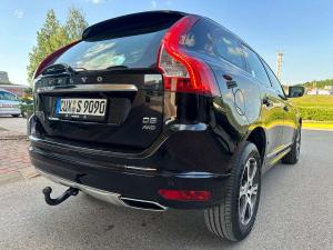 Black Volvo XC60 2014 in Vilnius, with an engine capacity of 2.40 L and mileage of 300 thousand km for 12700 €, photo 9 on AUTOMOTO.COM.LV