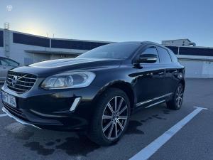 Black Volvo XC60 2014 in Panevezys, with an engine capacity of 2.40 L and mileage of 306 thousand km for 14500 €, photo 4 on AUTOMOTO.COM.LV