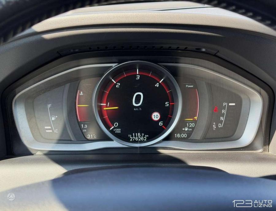 Black Volvo XC60 2014 in Taurage, with an engine capacity of 2.00 L and mileage of 276 thousand km for 10900 €, photo 21 on AUTOMOTO.COM.LV