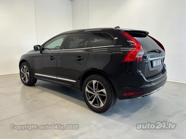 Black Volvo XC60 2014 in Tallinn, with an engine capacity of 2.00 L and mileage of 285 thousand km for 10999 €, photo 8 on AUTOMOTO.COM.LV
