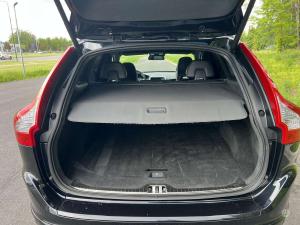 Melns Volvo XC60 2014 Kauņa, ar dzinēja tilpumu 2.40 L un nobraukumu 246 tūkst. km par 11200 €, foto 9 vietnē AUTOMOTO.COM.LV