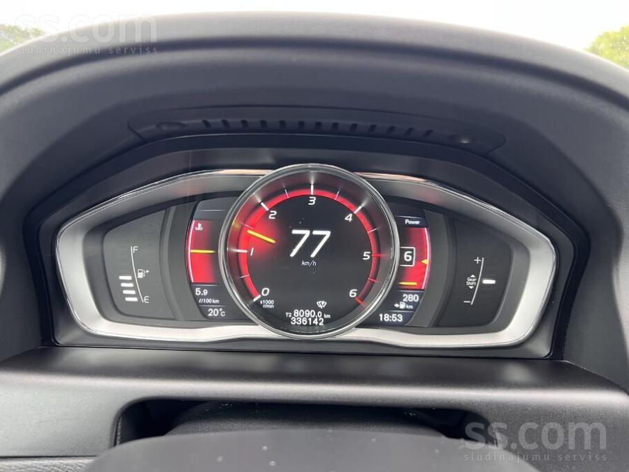 Черный Вольво ХС60 2014 в Рига, объемом двигателя 2.40 л и пробегом 336 тыс. км за 8300 €, фото 20 на AUTOMOTO.COM.LV
