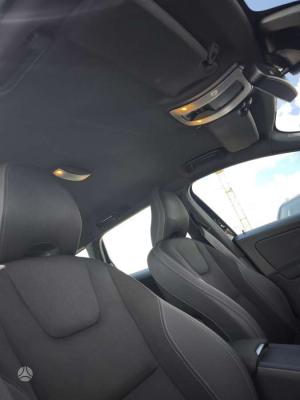 Black Volvo XC60 2014 in Vilnius, with an engine capacity of 2.40 L and mileage of 223 thousand km for 12450 €, photo 12 on AUTOMOTO.COM.LV