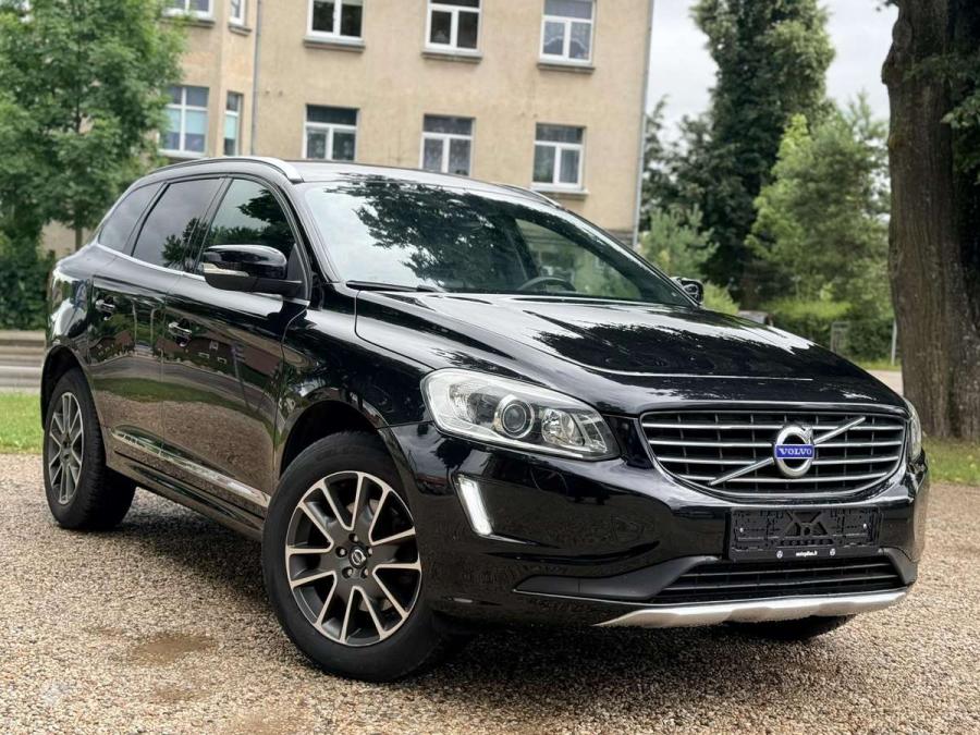 Melns Volvo XC60 2014 Ukmergė, ar dzinēja tilpumu 2.40 L un nobraukumu 280 tūkst. km par 11950 €, foto 4 vietnē AUTOMOTO.COM.LV