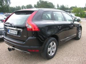 Black Volvo XC60 2014 in Riga, with an engine capacity of 2.00 L and mileage of 220 thousand km for 10990 €, photo 4 on AUTOMOTO.COM.LV