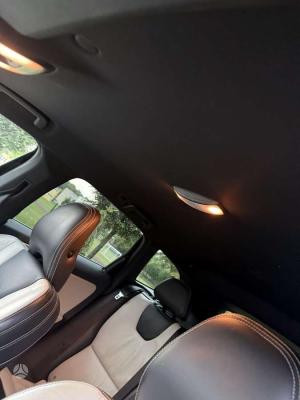 Black Volvo XC60 2014 in Mazeikiai, with an engine capacity of 2.40 L and mileage of 255 thousand km for 16700 €, photo 12 on AUTOMOTO.COM.LV