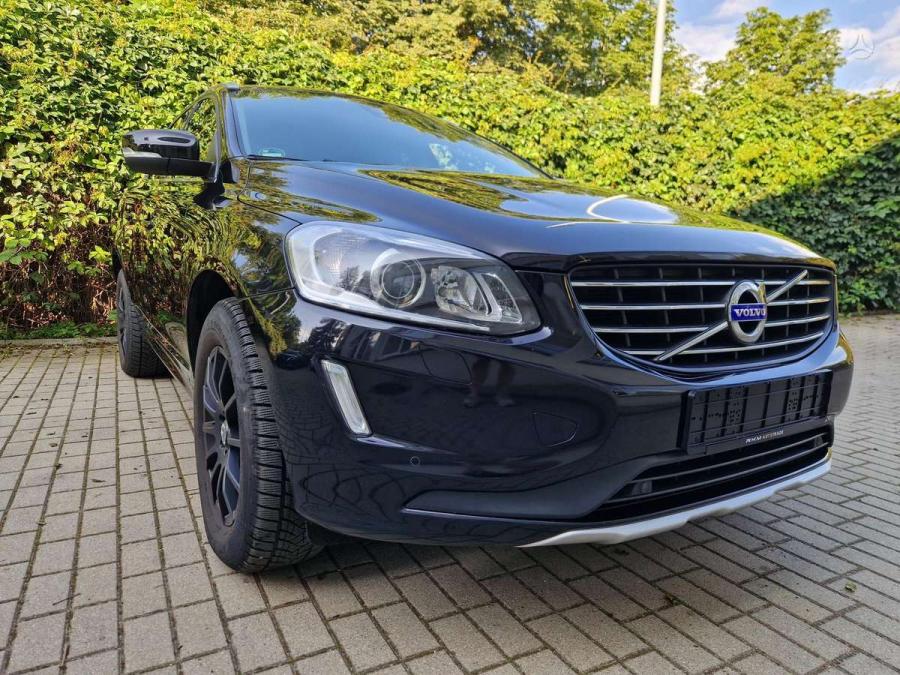 Melns Volvo XC60 2014 Viļņa, ar dzinēja tilpumu 1.98 L un nobraukumu 177 tūkst. km par 12650 €, foto 3 vietnē AUTOMOTO.COM.LV