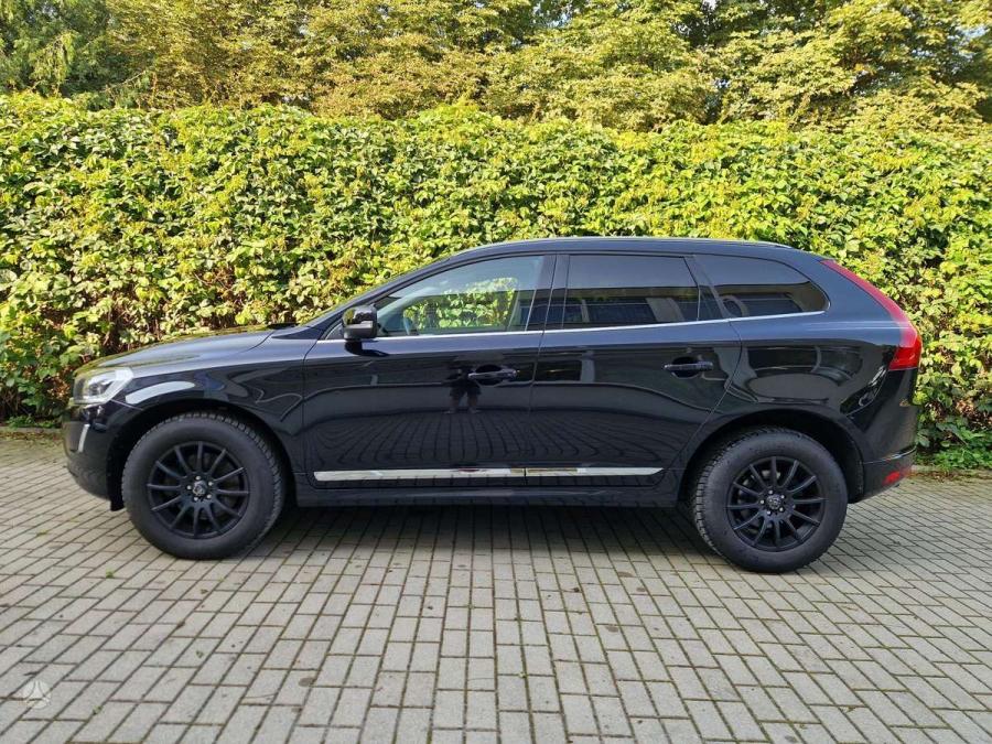 Melns Volvo XC60 2014 Viļņa, ar dzinēja tilpumu 1.98 L un nobraukumu 177 tūkst. km par 12650 €, foto 6 vietnē AUTOMOTO.COM.LV