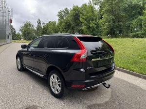 Black Volvo XC60 2014 in Alytus, with an engine capacity of 2.00 L and mileage of 191 thousand km for 10950 €, photo 4 on AUTOMOTO.COM.LV